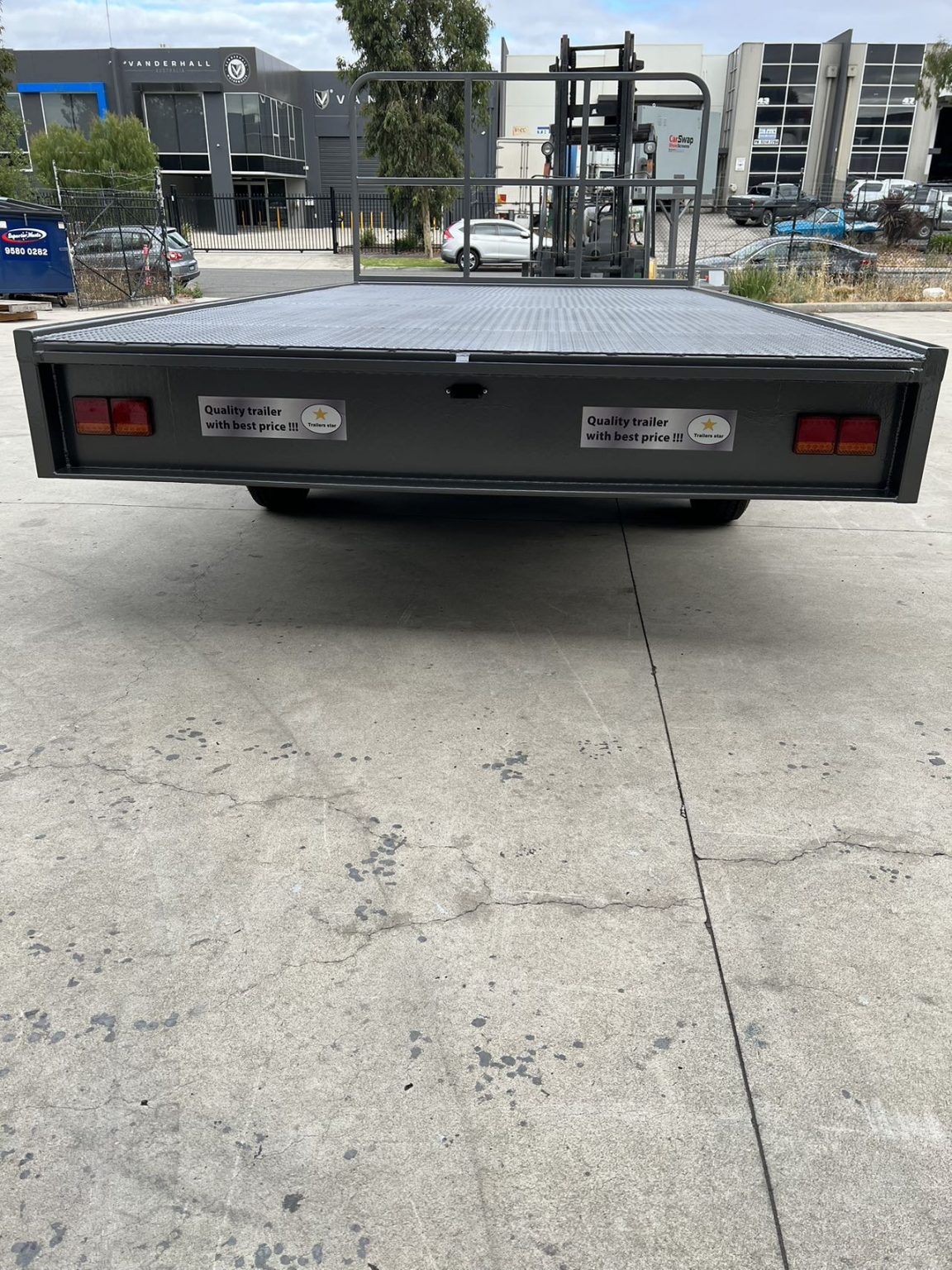 14X7’4″ Tandem Axle Heavy Duty Flat Top With Front Head Board ...